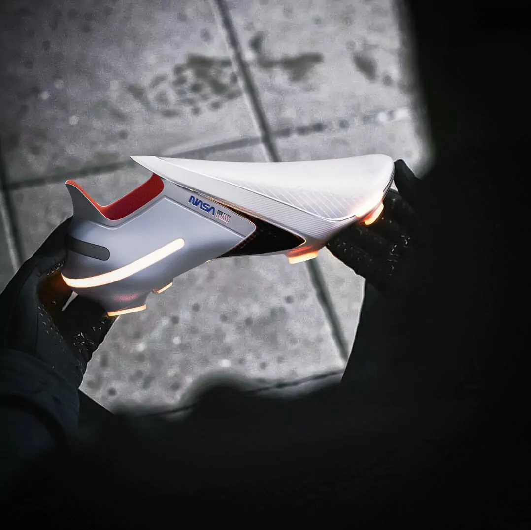 NASA INSPIRED ZERO GRAVITY SHOE - Ozzie Small