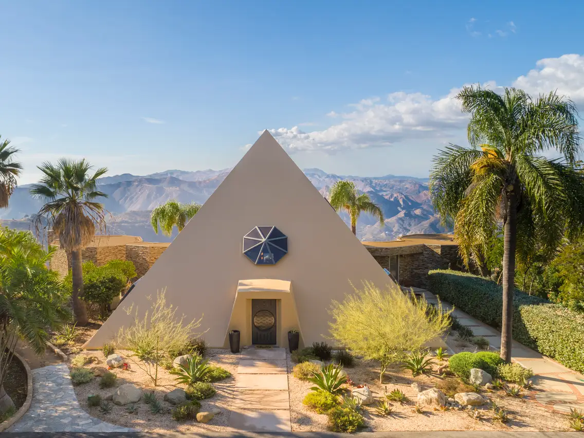 Inside the $3 Million Pyramid House in Malibu - Ozzie Small